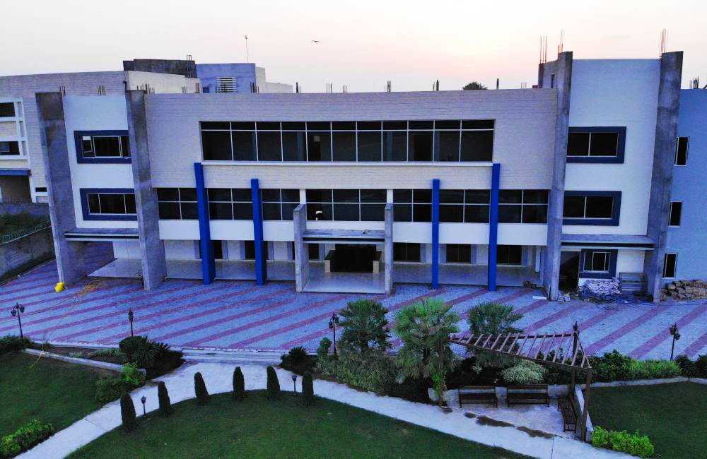 Difference between semester and annual system - Mukabbir College